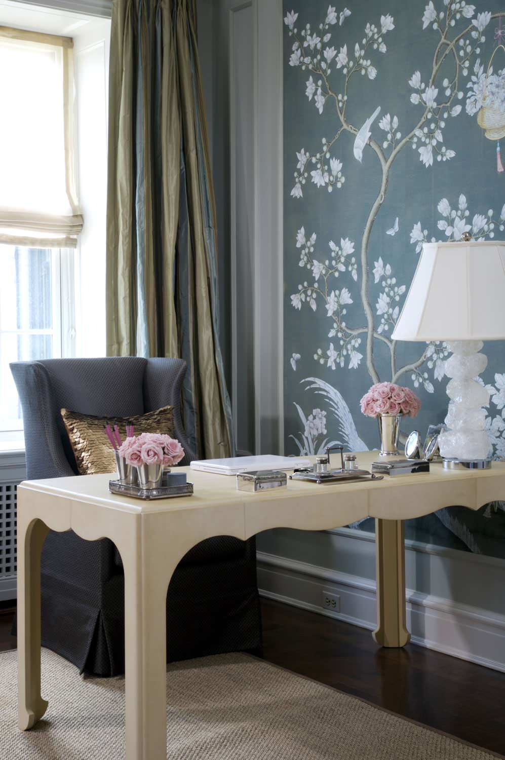 Roll With It! Creative Ways to Use Wallpaper at Home | Houzz NZ