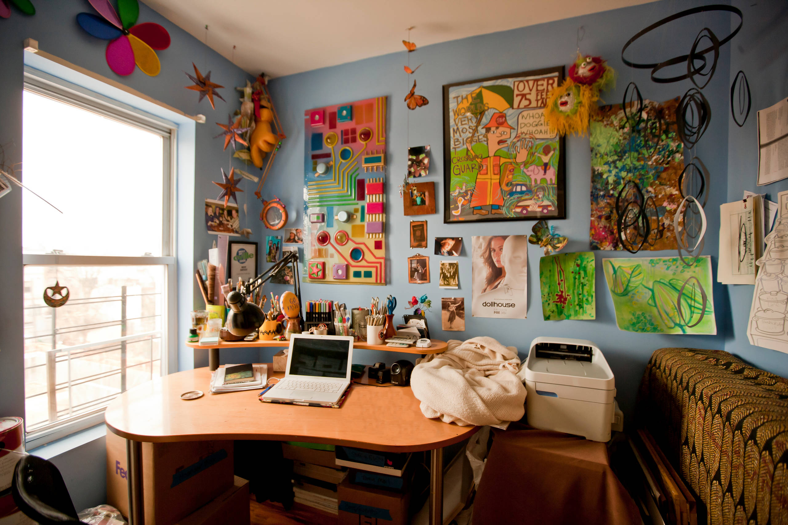 1-BHK: 4 Ways to Deal With a Small Space