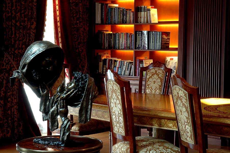 lawyer's art gallery of Mr Hotma Sitompoel - Eclectic - Home Office ...
