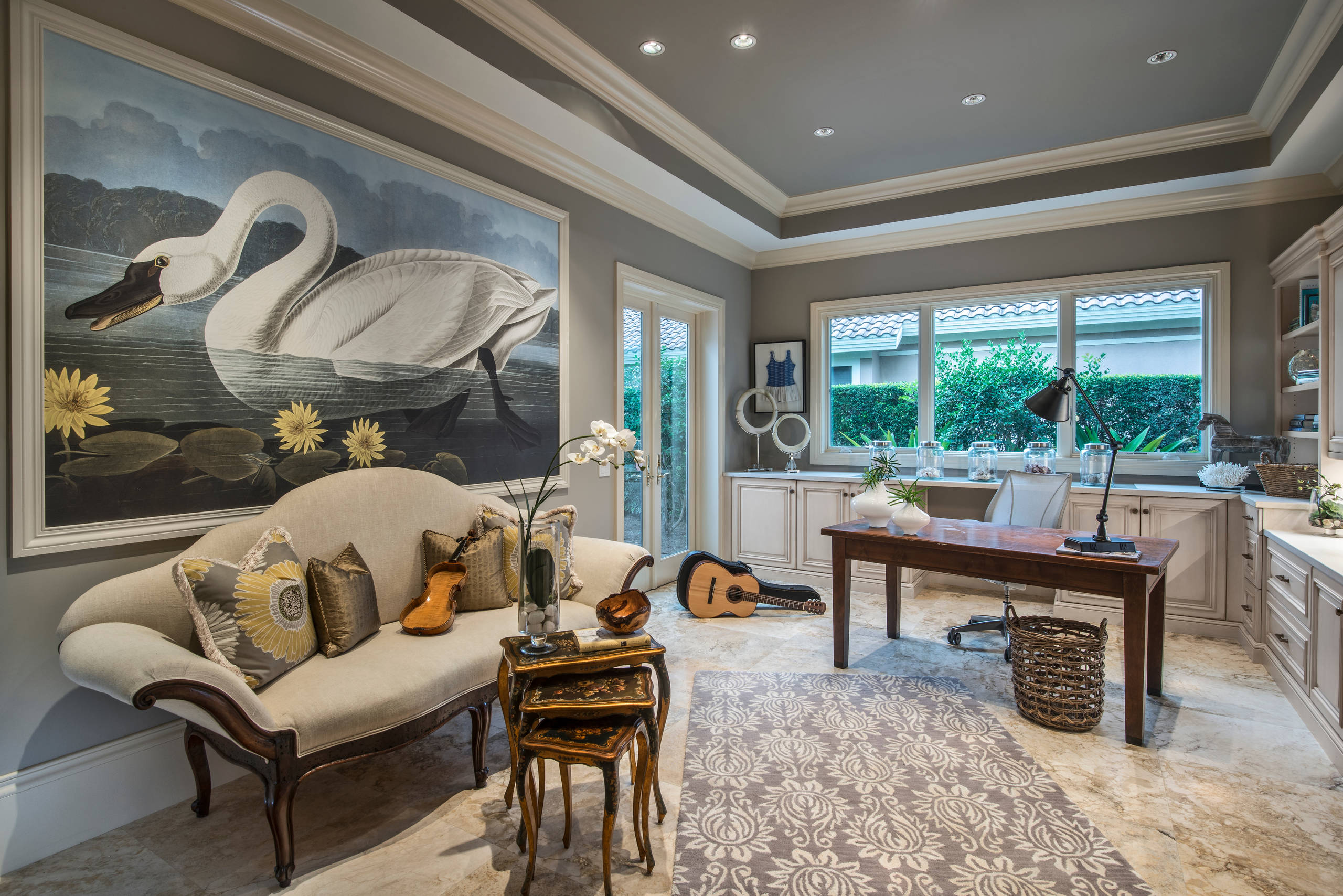 Tray Ceiling Living Room