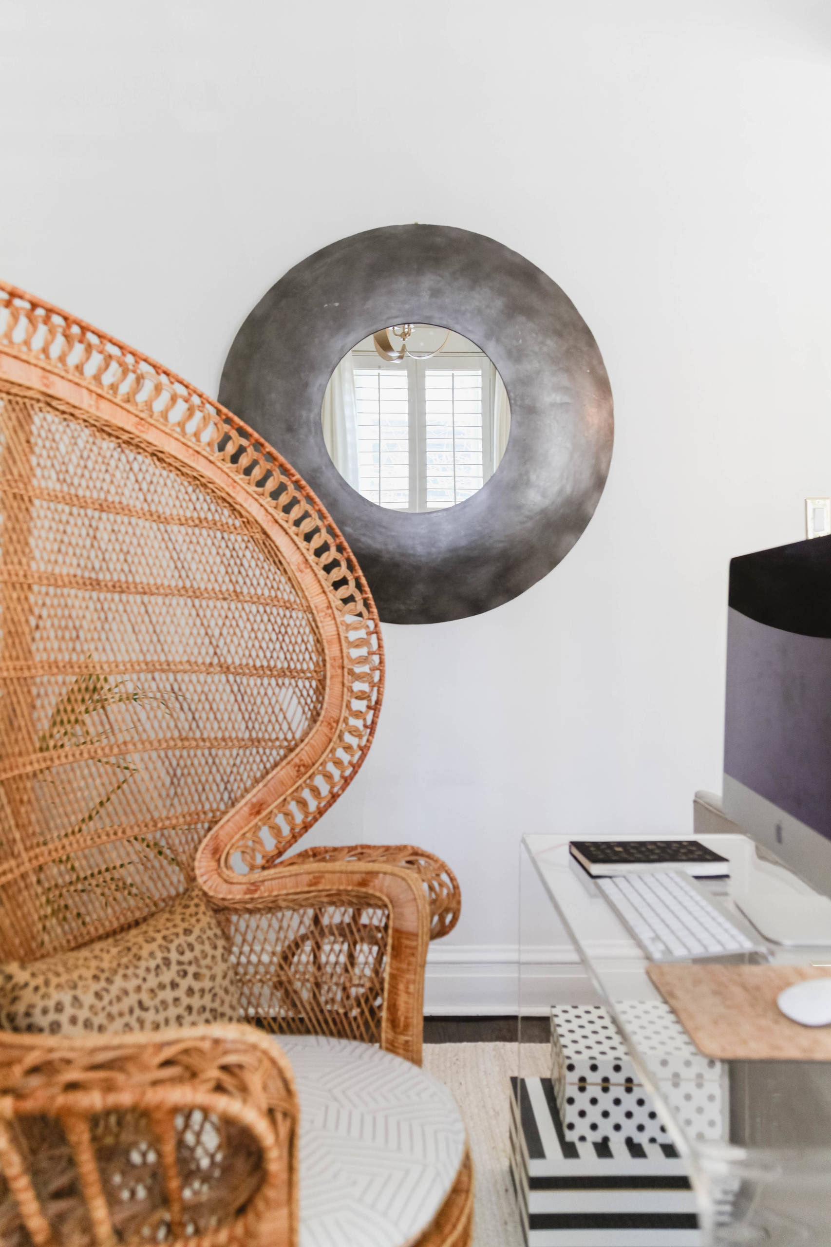 My Houzz: Chic Neutrals in a Designer’s Chicago Condo