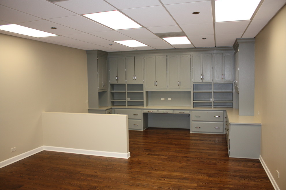 Office Build-outs - Traditional - Home Office - Chicago - by Tartan ...