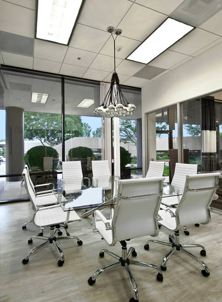 Modern Conference Room Lighting