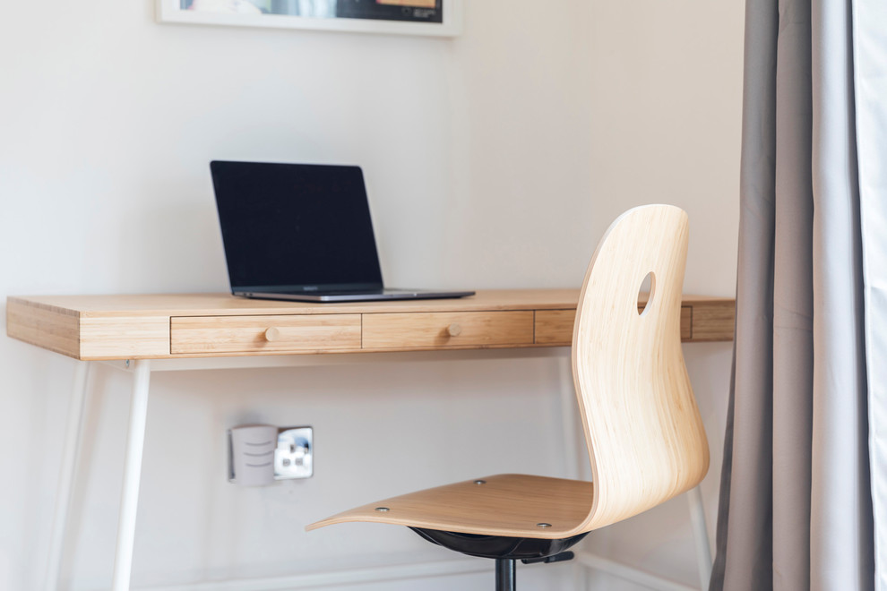 Seaside Theme Apartment, Harborne, Birmingham - Modern - Home Office ...