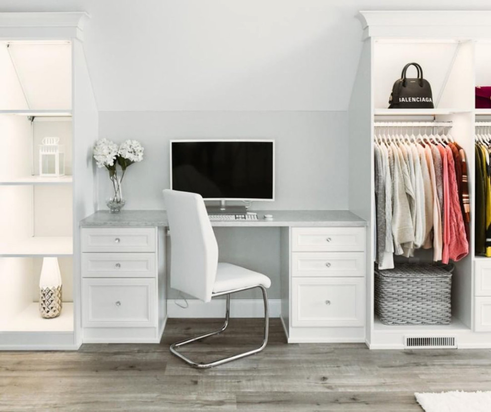 Sleek, Modern Built-In Desk in Walk-In Closet - Contemporary - Home ...
