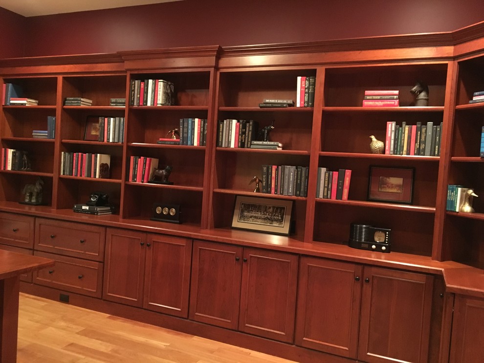 Staging Bookshelves - Traditional - Home Office - New York - by La ...
