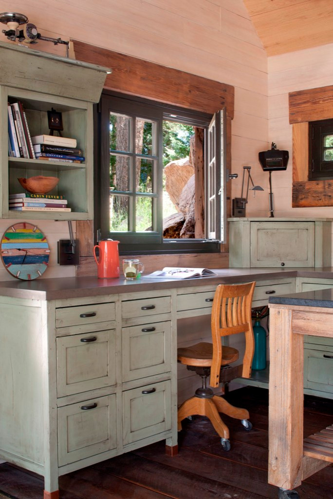 75 Most Popular 75 Beautiful Small Shabby Chic Style Home Office Ideas Designs Design Ideas for February 2025 Houzz NZ