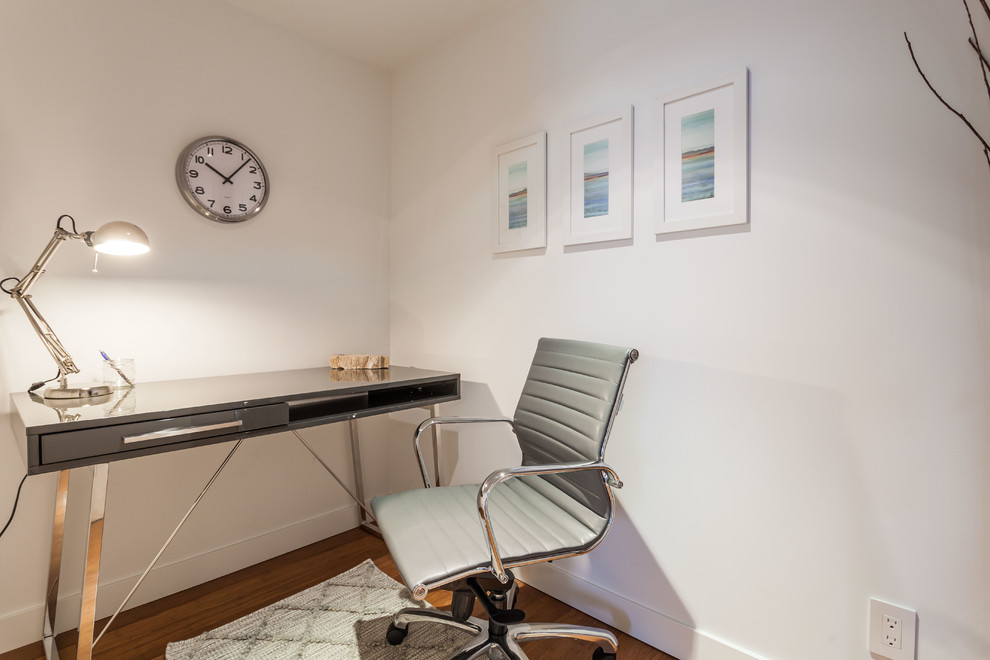 Telus Gardens - Contemporary - Home Office - Vancouver - by Phase ...