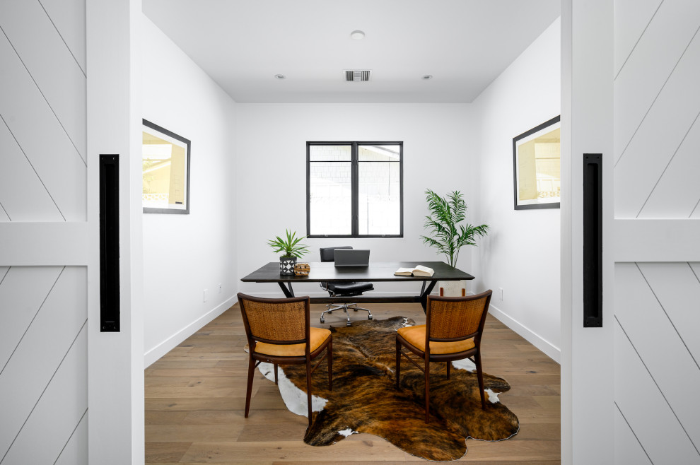 The Magnolia - Office - Farmhouse - Home Office - Phoenix - by Drewett ...
