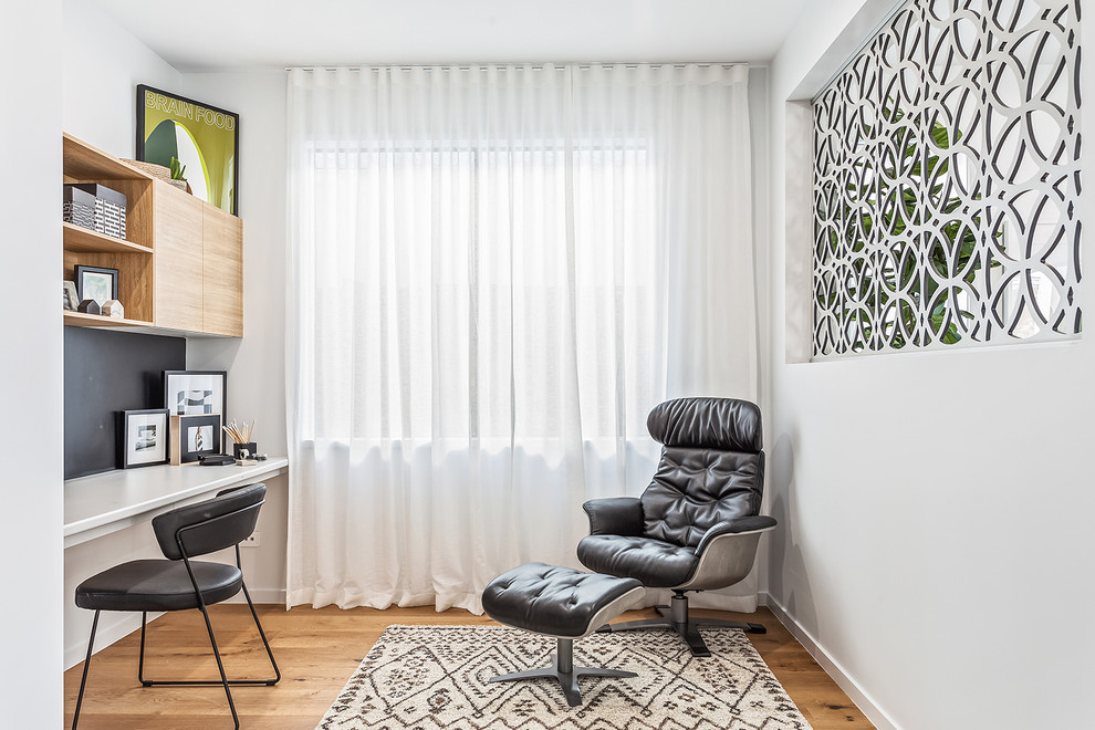 The RICHMOND / Double Storey Display Home - Contemporary - Home Office ...