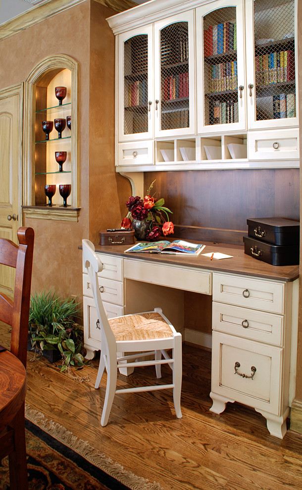 Tuscan - Mediterranean - Home Office - Portland - by Pearl Painters | Houzz