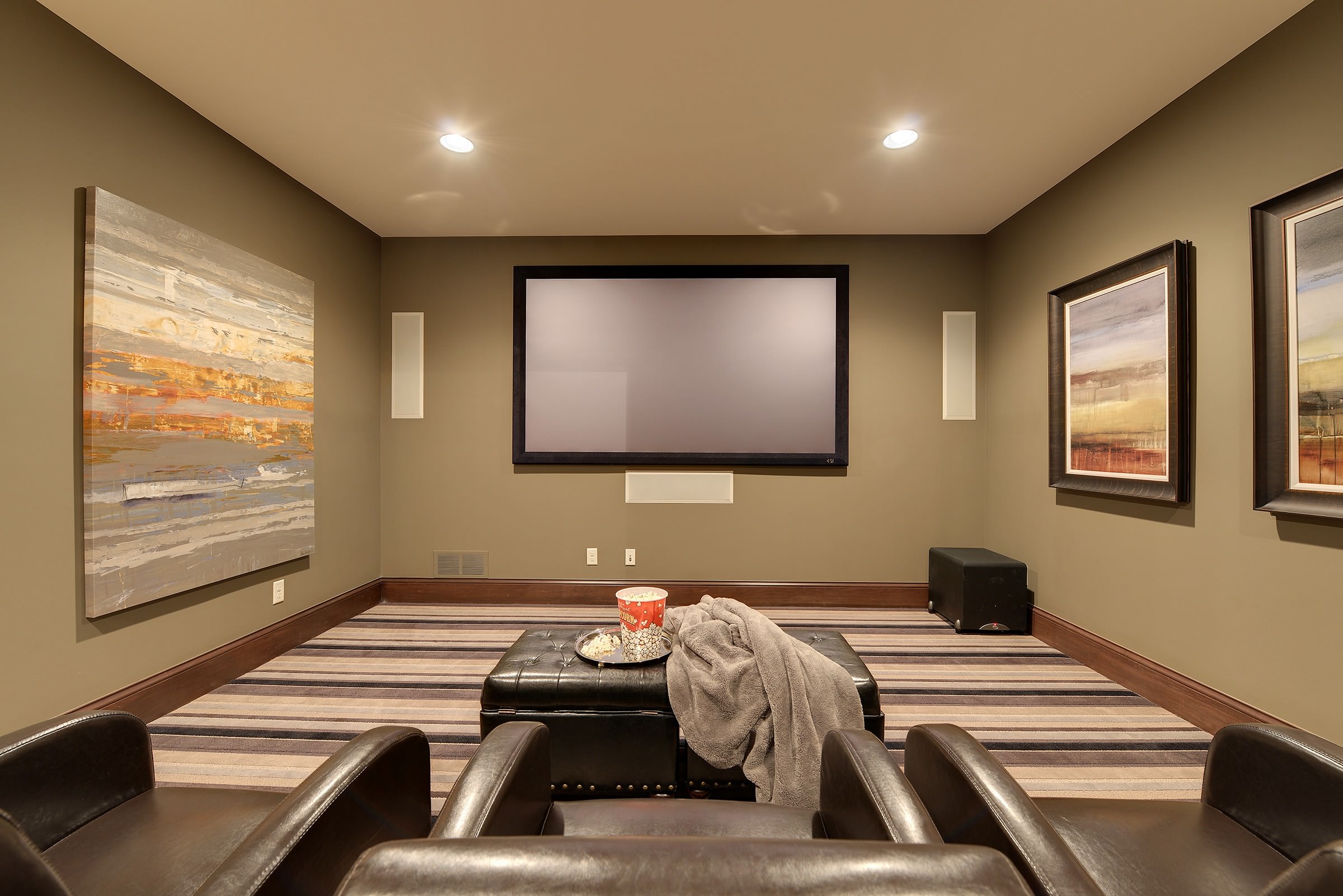 Best Color For Theater Room