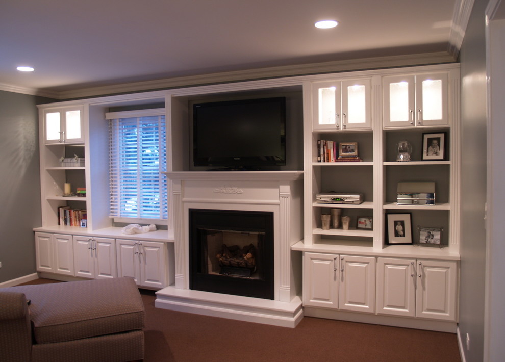 WALL UNITS - Traditional - Home Theater - Chicago - by THE CLOSET DEPOT ...