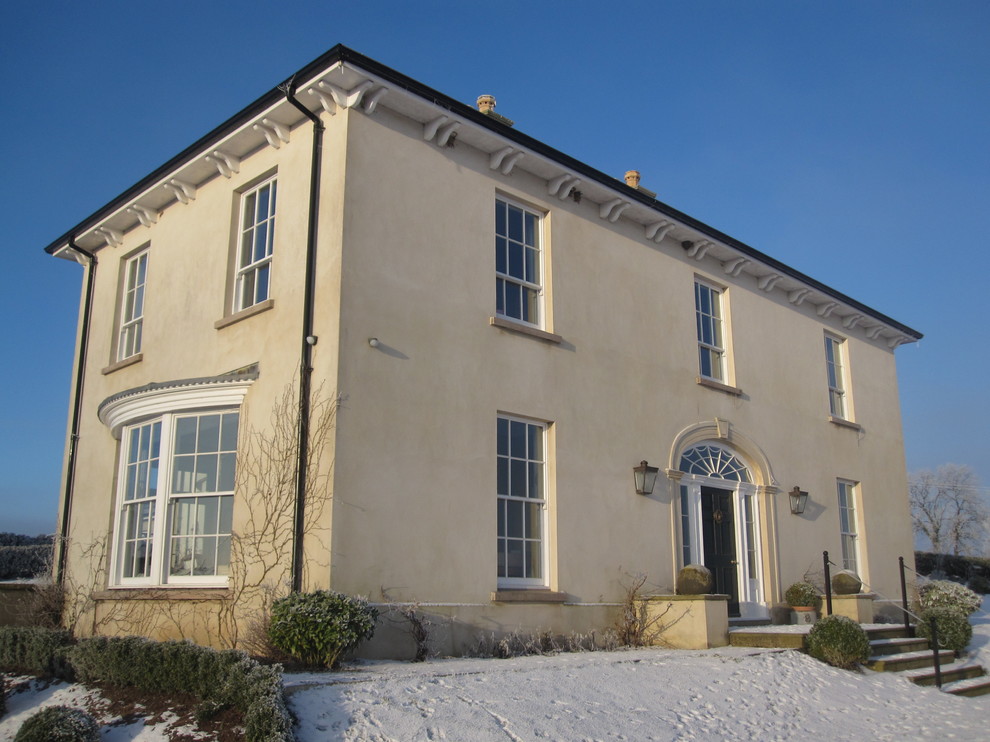 A FROSTY MORNING AT THIS NEO-GEORGIAN COUNTRY HOUSE SET IN AN IDYLLIC ...