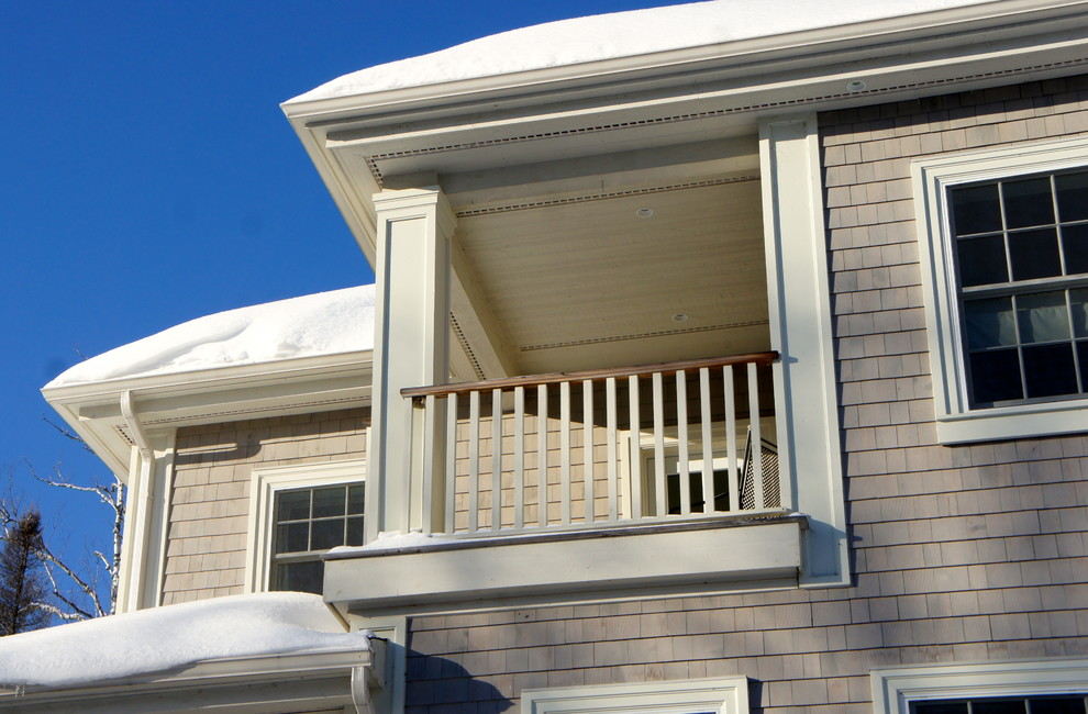 Cape Cod - BALCONY - Craftsman - Exterior - Montreal - by Clifford ...