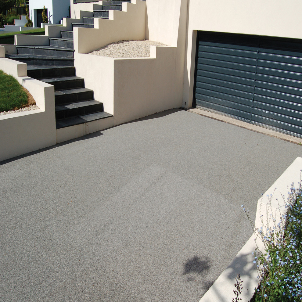 Clearstone Resin Driveways & Paths - Contemporary - Exterior - Sussex ...