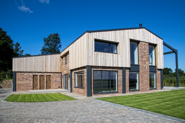 Contemporary Class Q Barn Conversion - Contemporary - House Exterior ...