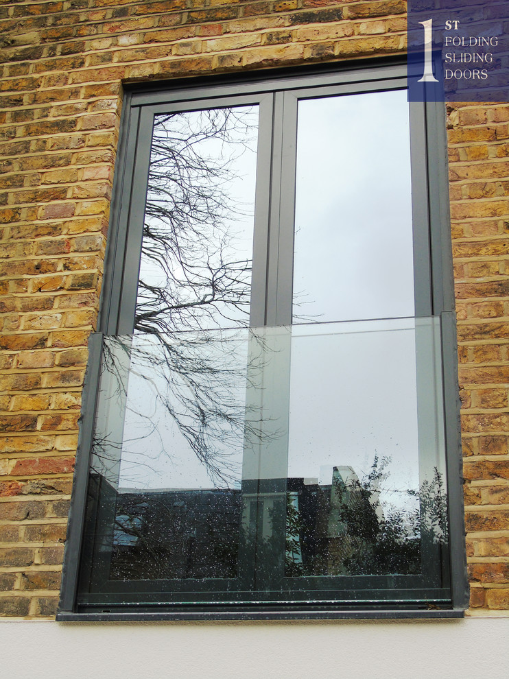 Frameless Glass Window Seats and Vertical Frameless Glass Window ...