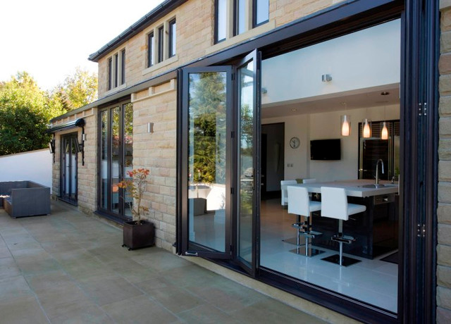 Modern and Contemporary Bespoke Glass Extensions - Interiors and ...