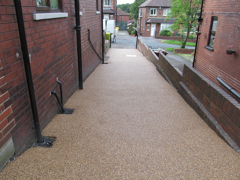 PEBBLE MAGIC RESIN BOUND SURFACES PAVING DRIVES GRAVEL LEEDS WEST ...