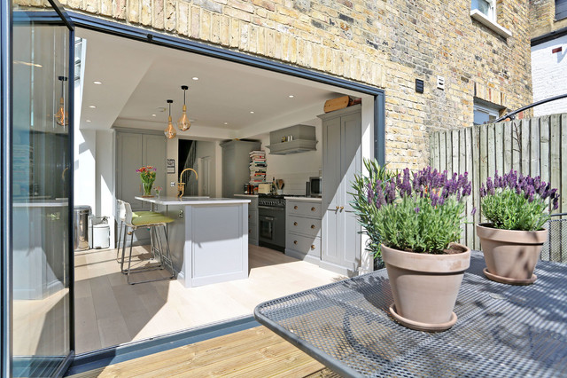 Side return infill kitchen extension - Hammersmith, W6 - Contemporary ...