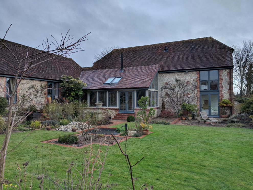 Sussex Barn - South Down National Park - Traditional - Exterior ...
