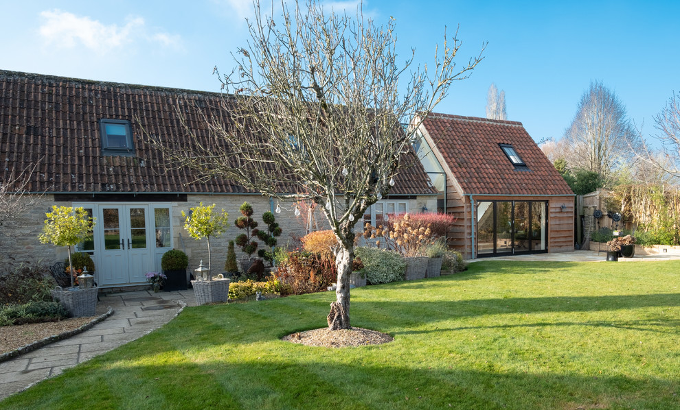 The Stables - Modern - Exterior - Gloucestershire - by IQ Glass UK | Houzz