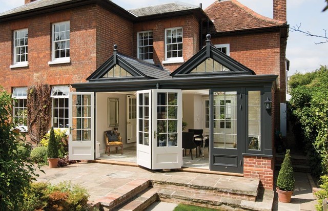 Timber Garden Room in Buckinghamshire - Traditional - House Exterior ...