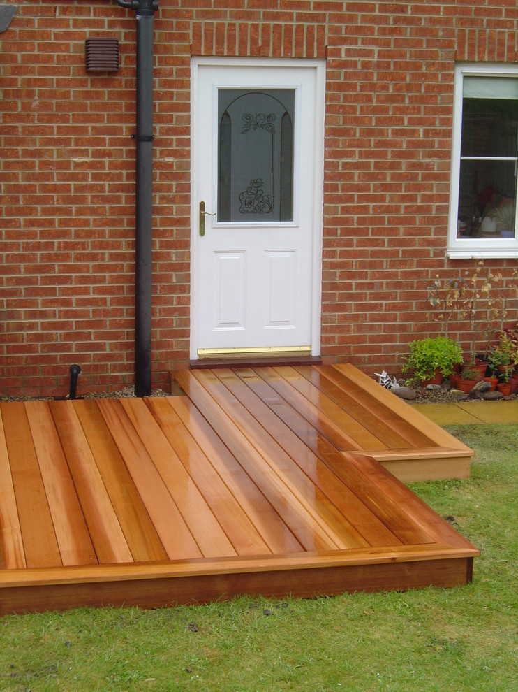 Western Red Cedar Deck by Green Onion - Rustic - Exterior - Cheshire ...