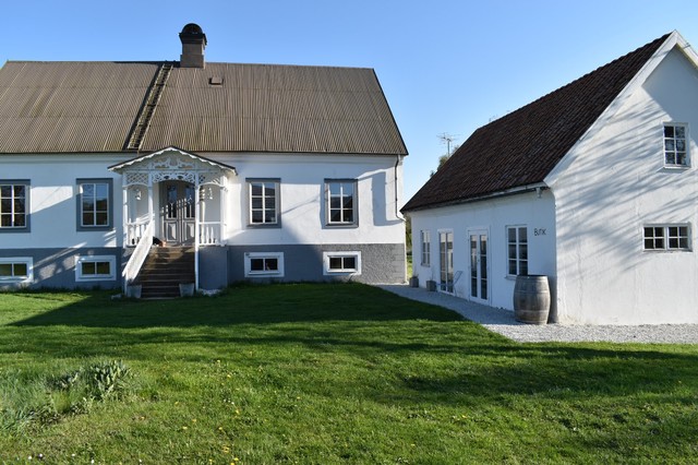 Houzz Tour: A Limestone House in Sweden for Life and Work