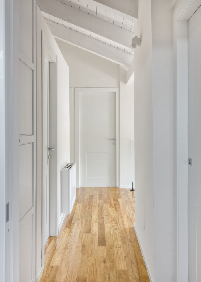 Porte Eleganti - Contemporary - Hallway & Landing - Naples - by Porte a ...