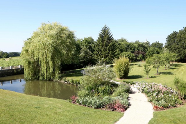 Aménagement d'un jardin à la campagne - Landhausstil - Garten - Angers ...