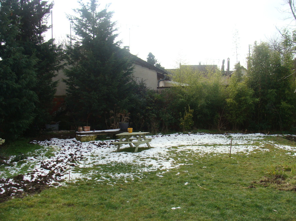 Comment éviter l'effet boîte d'un jardin ? - Contemporary - Landscape ...