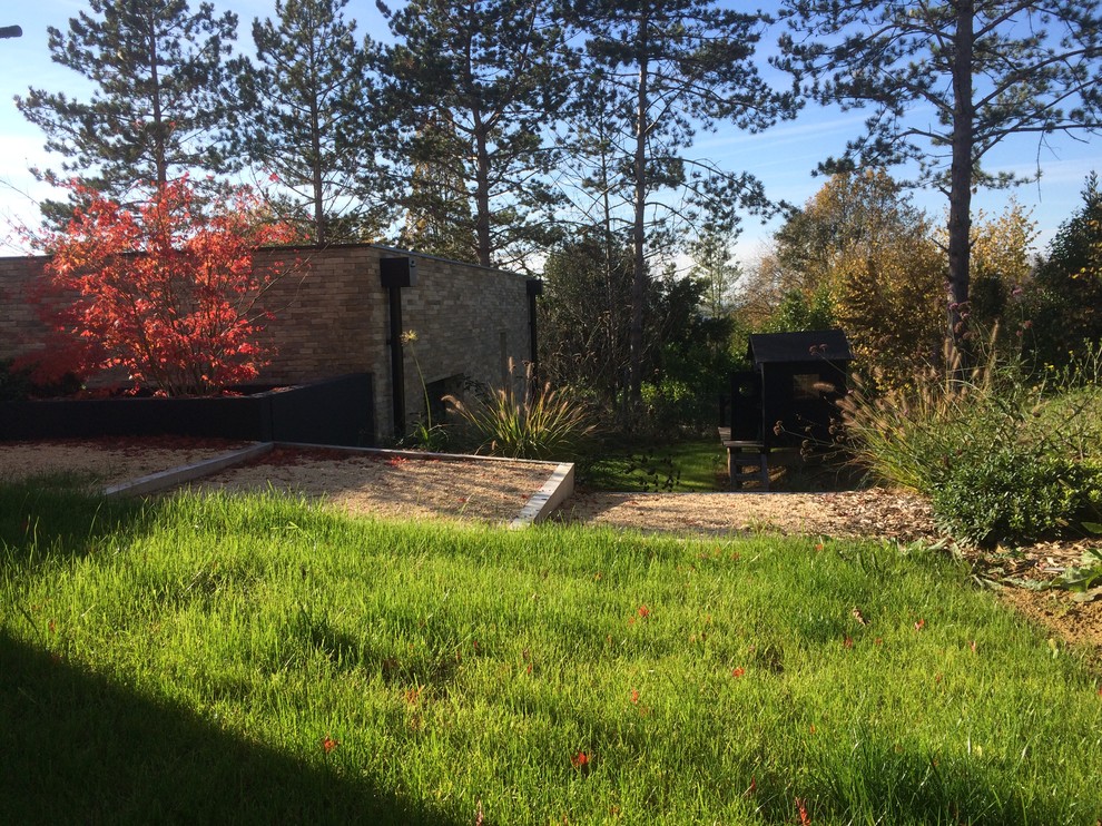 Jardin maison moderne - Modern - Landscape - Bordeaux - by DHELLEMMES ...