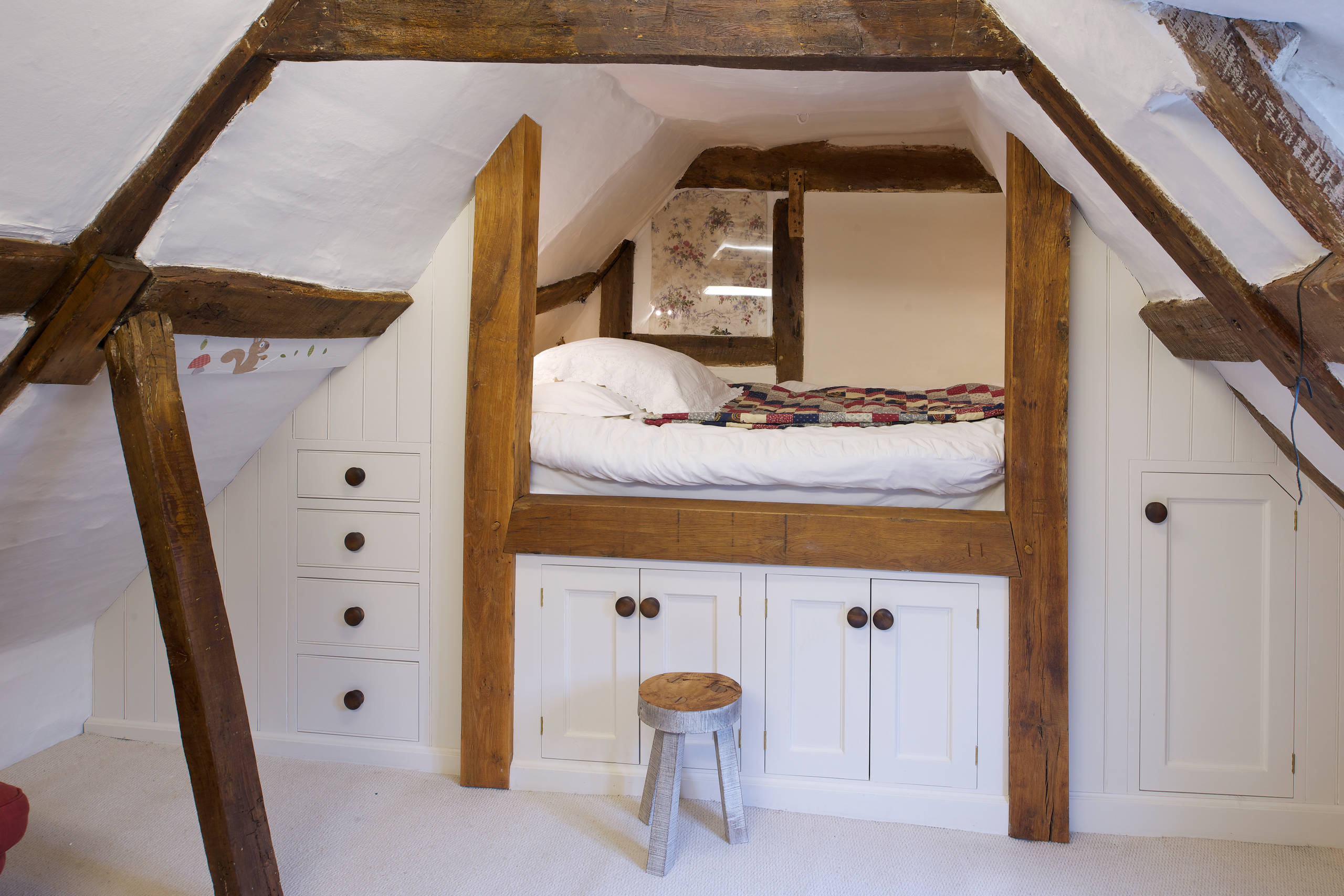 16 Loft Bedrooms With Clever Storage Solutions | Houzz UK