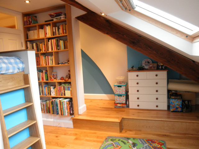 Loft Conversion in a Listed Building - Moderne - Chambre d'Enfant ...