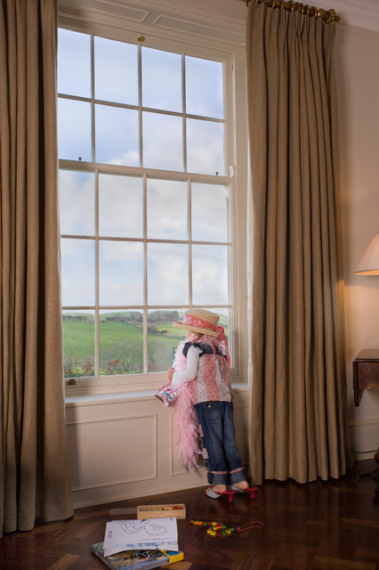 Double-Hung Windows Offer Singular Traditional Style