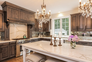 #1616 White Birch Cabinets: Driftwood Grey Stain & White Painted Island ...