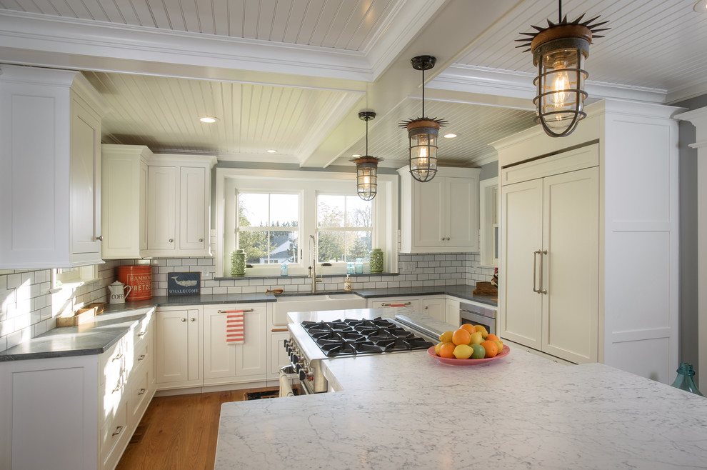 1840's Farmhouse Renovation - Farmhouse - Kitchen - Bridgeport - by ...