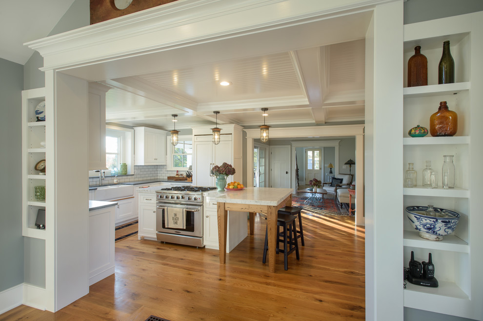 1840's Farmhouse Renovation - Farmhouse - Kitchen - Bridgeport - by ...