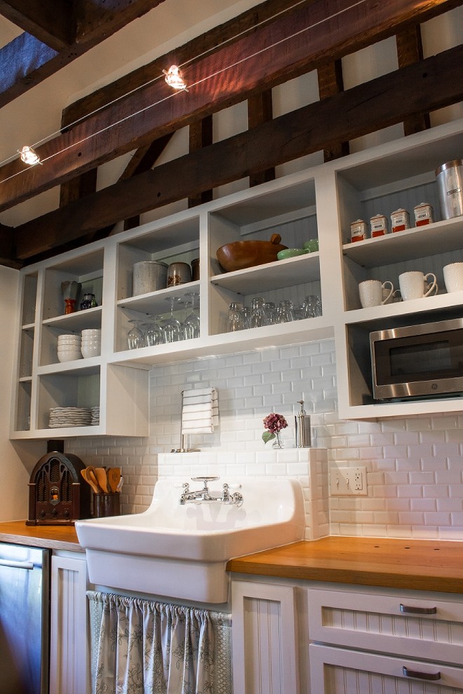 1840s Farmhouse - Farmhouse - Kitchen - Cleveland - by Hazel Tree ...