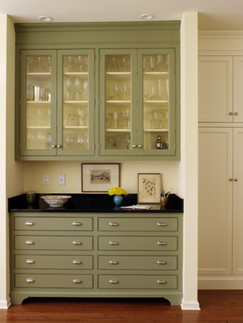 1990s Condo - Traditional - Kitchen - New York - by Sally Ross Designs ...