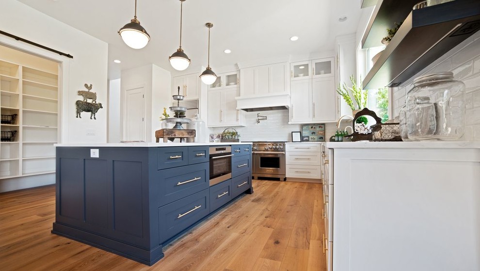 2017 Tour Home - Farmhouse - Kitchen - Portland - by T. Wheeler Homes ...