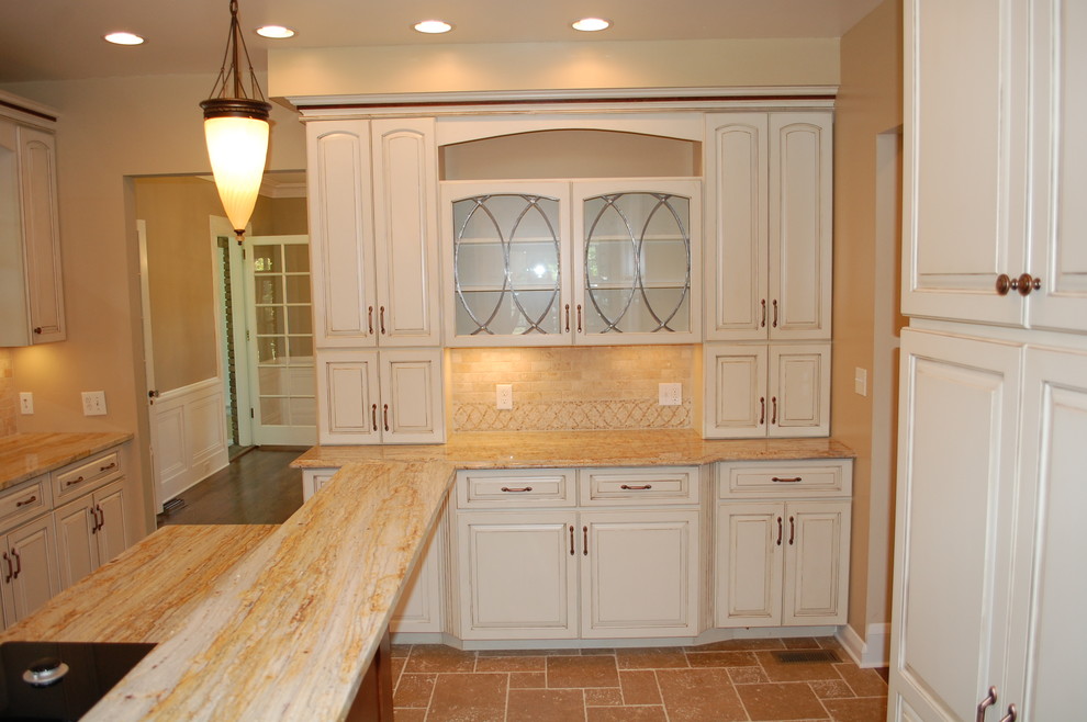 6000 sq ft Splendor - Traditional - Kitchen - Cleveland - by Imaginet ...