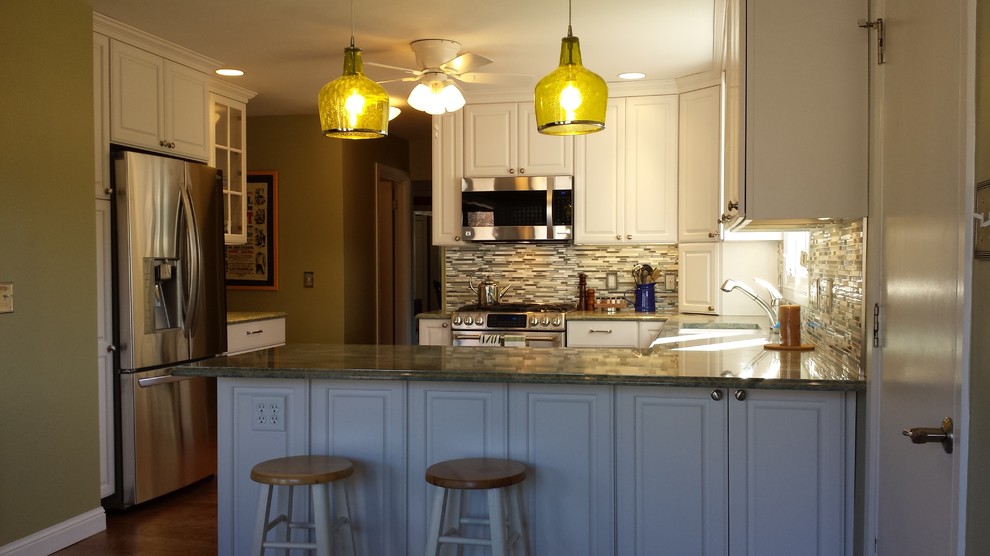 80s Kitchen Remodel - Transitional - Kitchen - St Louis - by Home ...