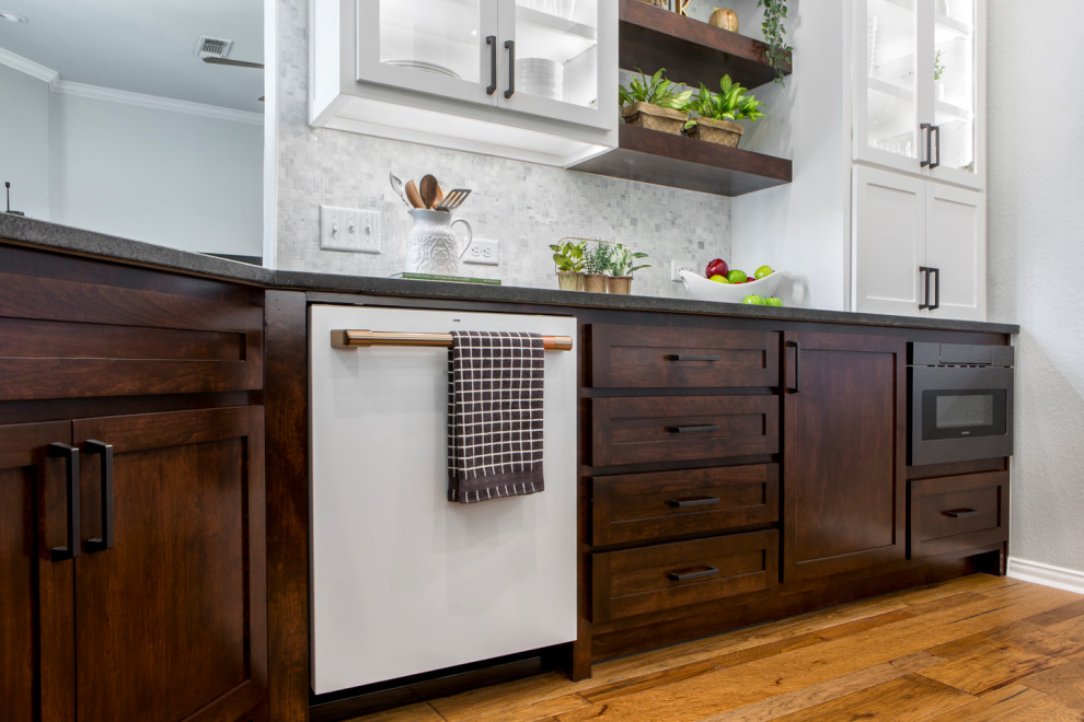 A 1990’s Kitchen Gets a Modern Refresh - Transitional - Kitchen - Other ...