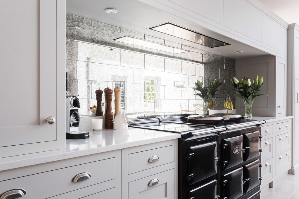 A Beautiful, Traditional Open Plan Kitchen In Sevenoaks - Traditional ...