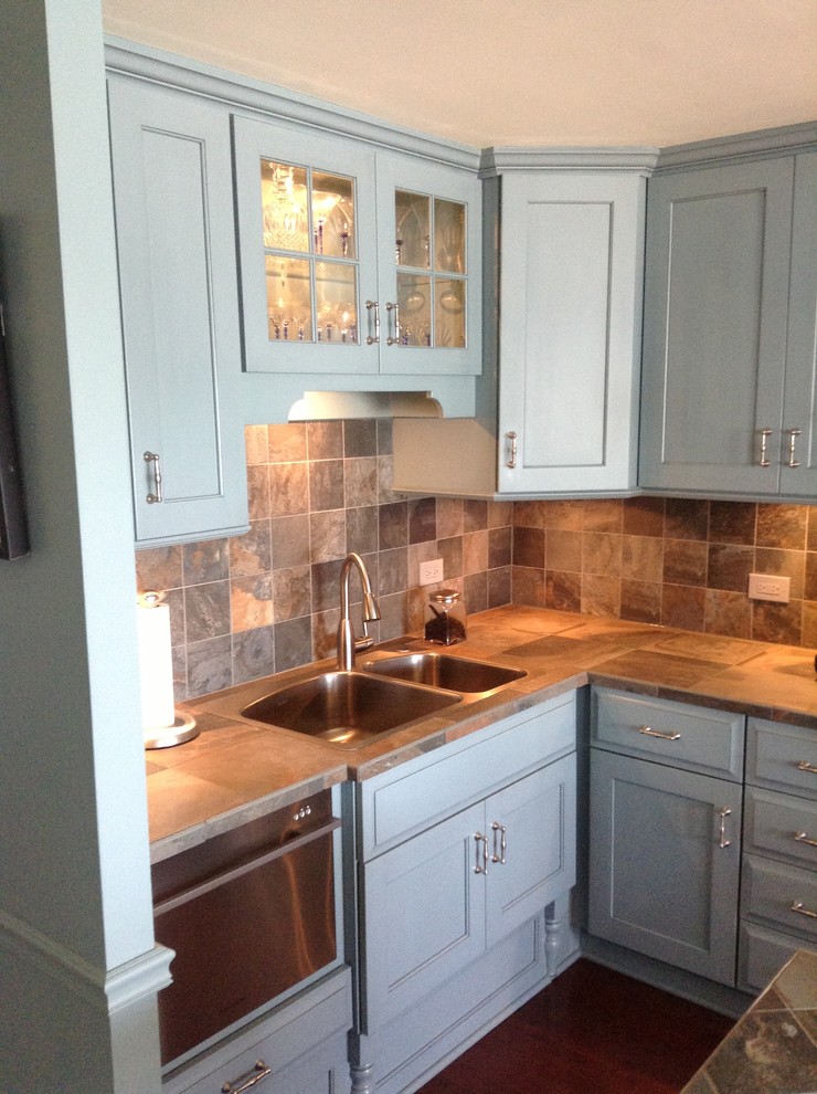 A blue (yes, blue!) Chicago Kitchen | Greenfield Cabinetry | custom ...