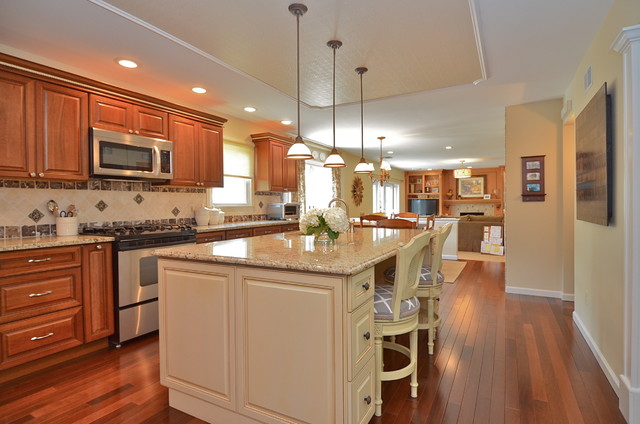 A Branchburg NJ Center-Hall Gets Re-Imagined From The Inside Out ...