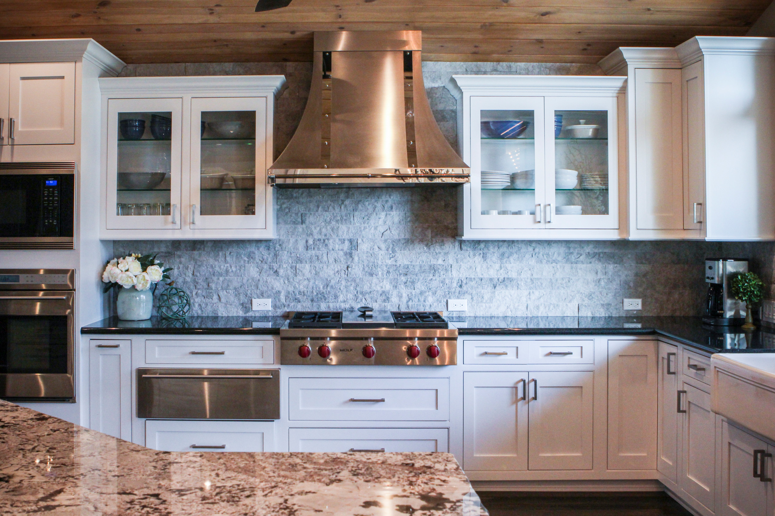 My Houzz: Warm and Airy Kitchen Update for a 1980s Ranch House